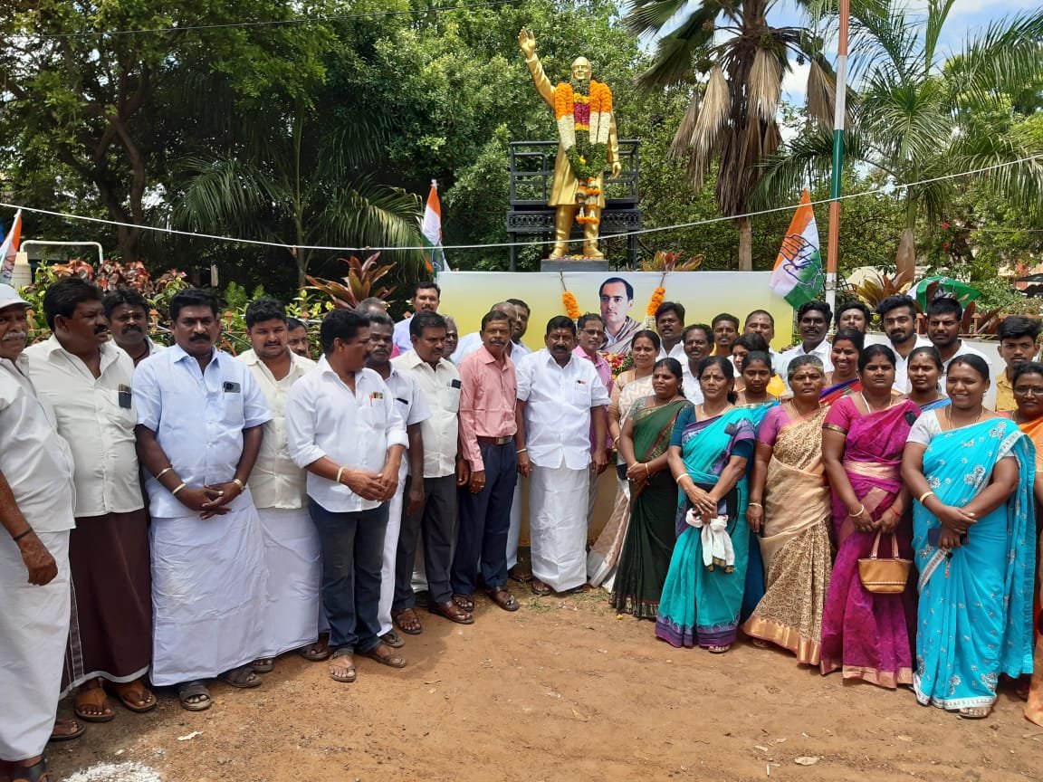 என்று தீருமோ கோஷ்டி பூசல் … : காரைக்குடியில் ராஜீவ் நினைவு தினம்: இரு ...